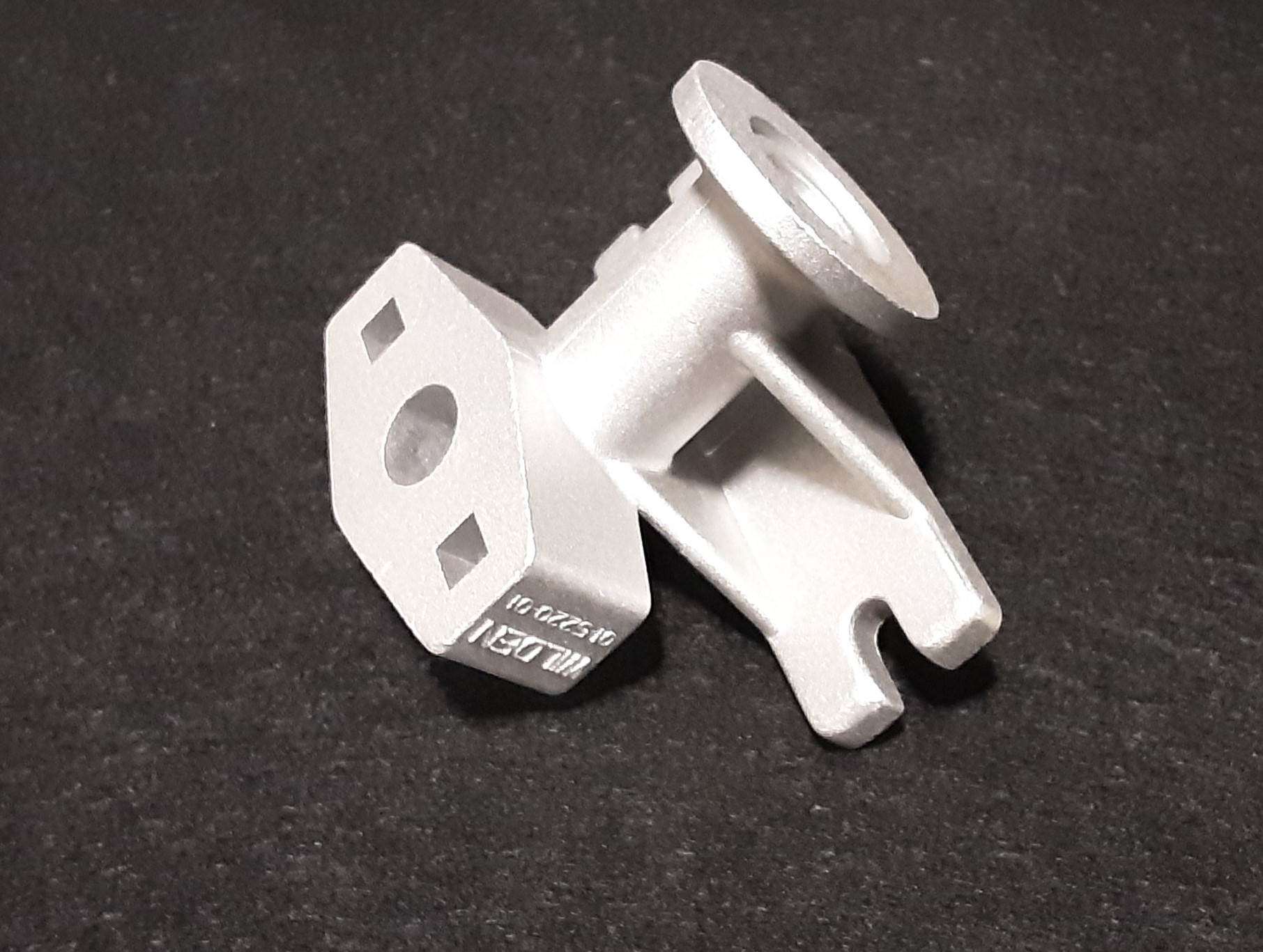 ELBOW INLET MAIFOLD - Control Tech