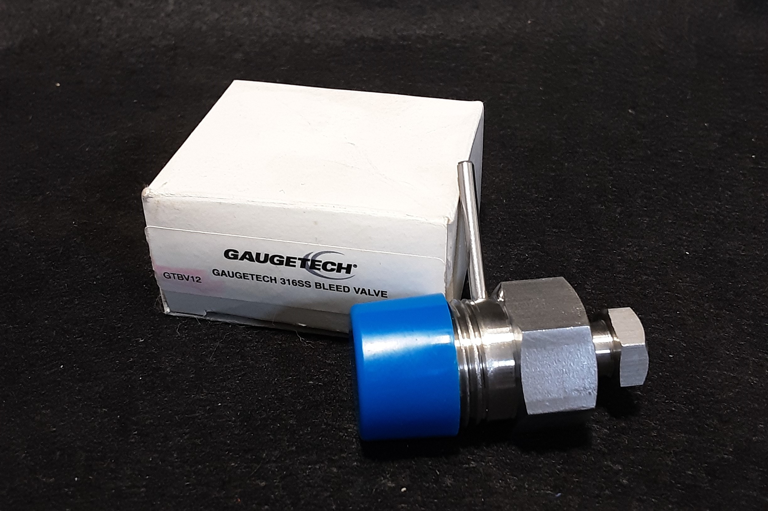 1/2″ NPT BLEED VALVE - Control Tech