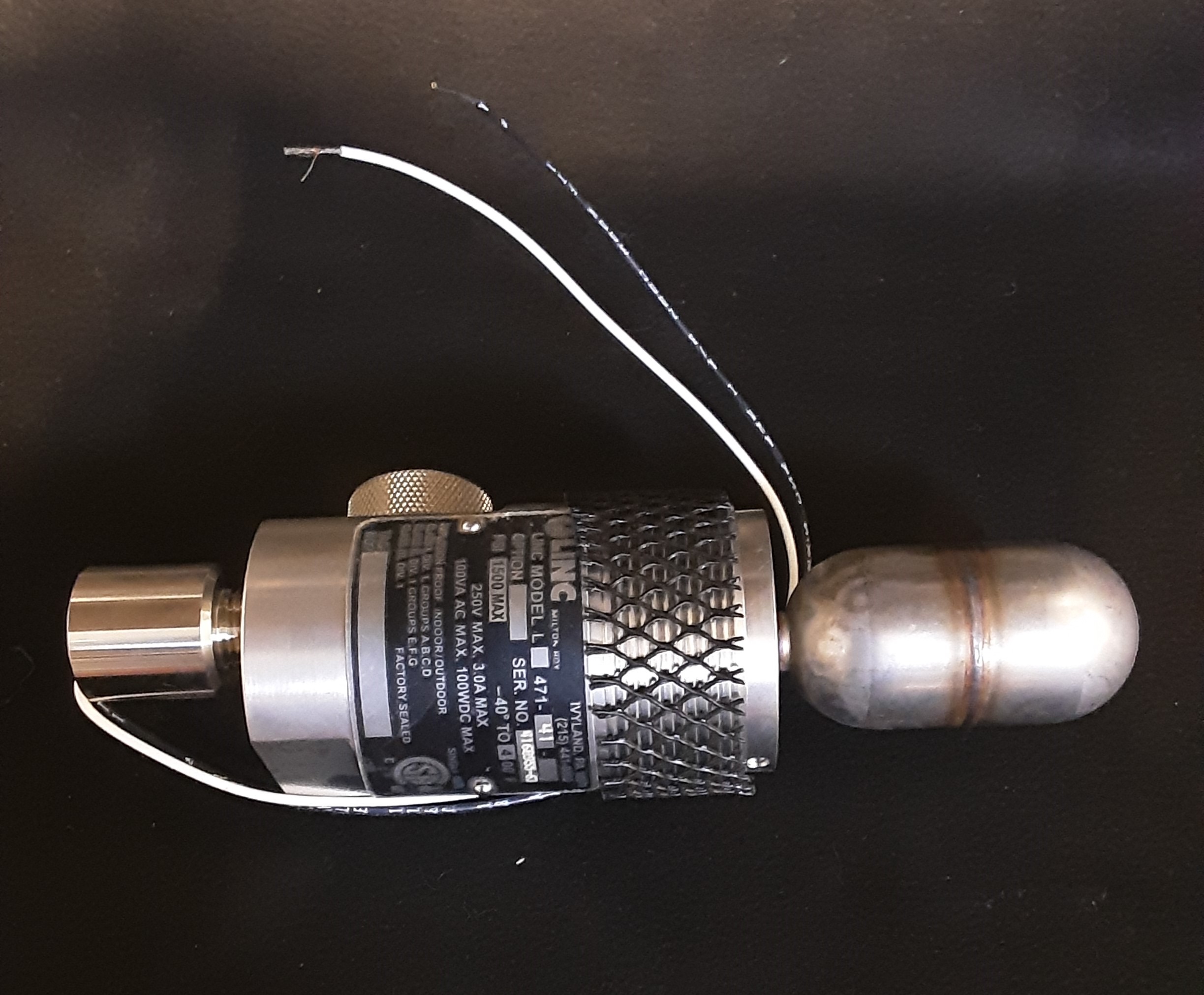 LINC 2″ MANUAL OVERRIDE LEVEL SWITCH - Control Tech