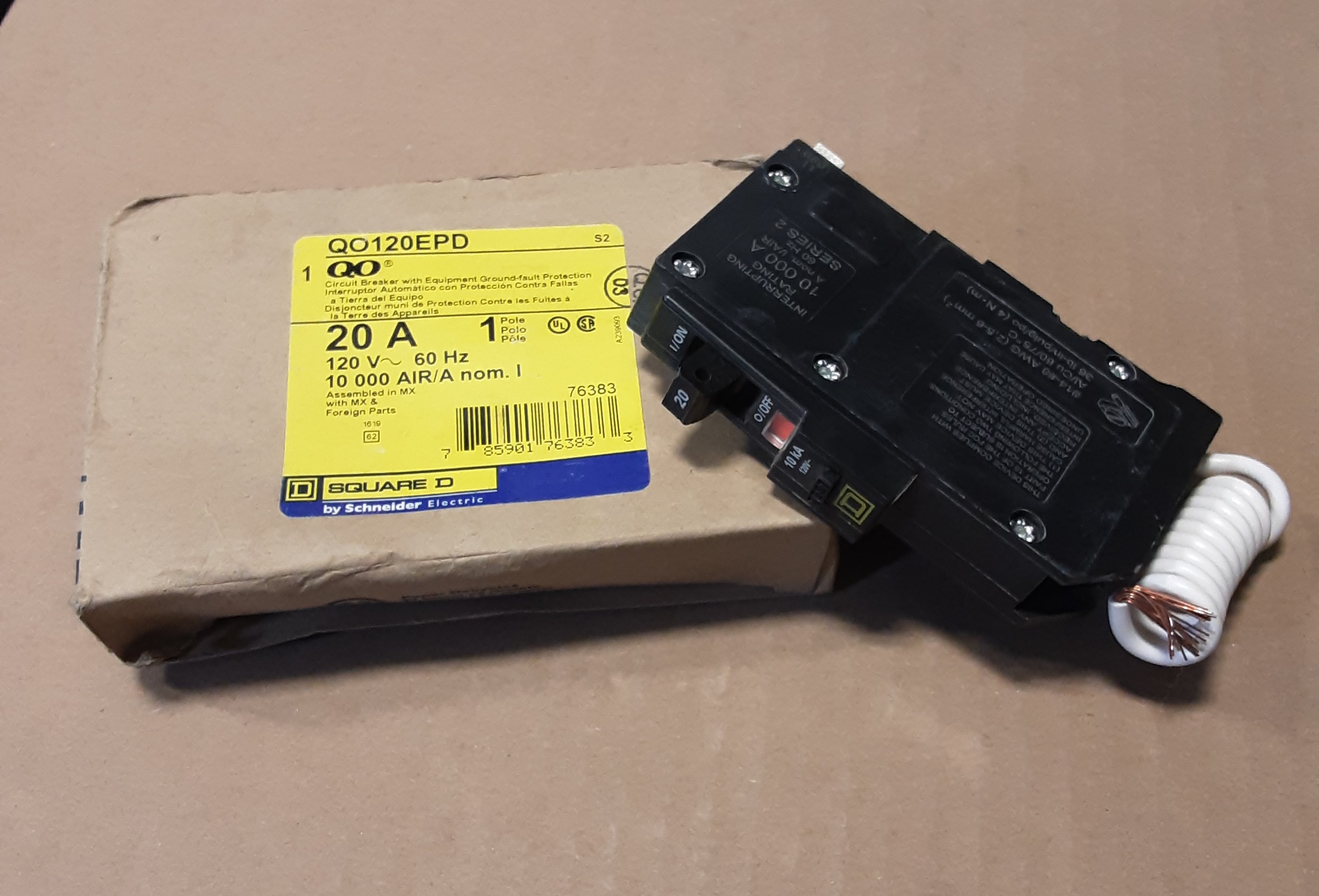 PLUG-IN BREAKER 20A W/EPD - Control Tech