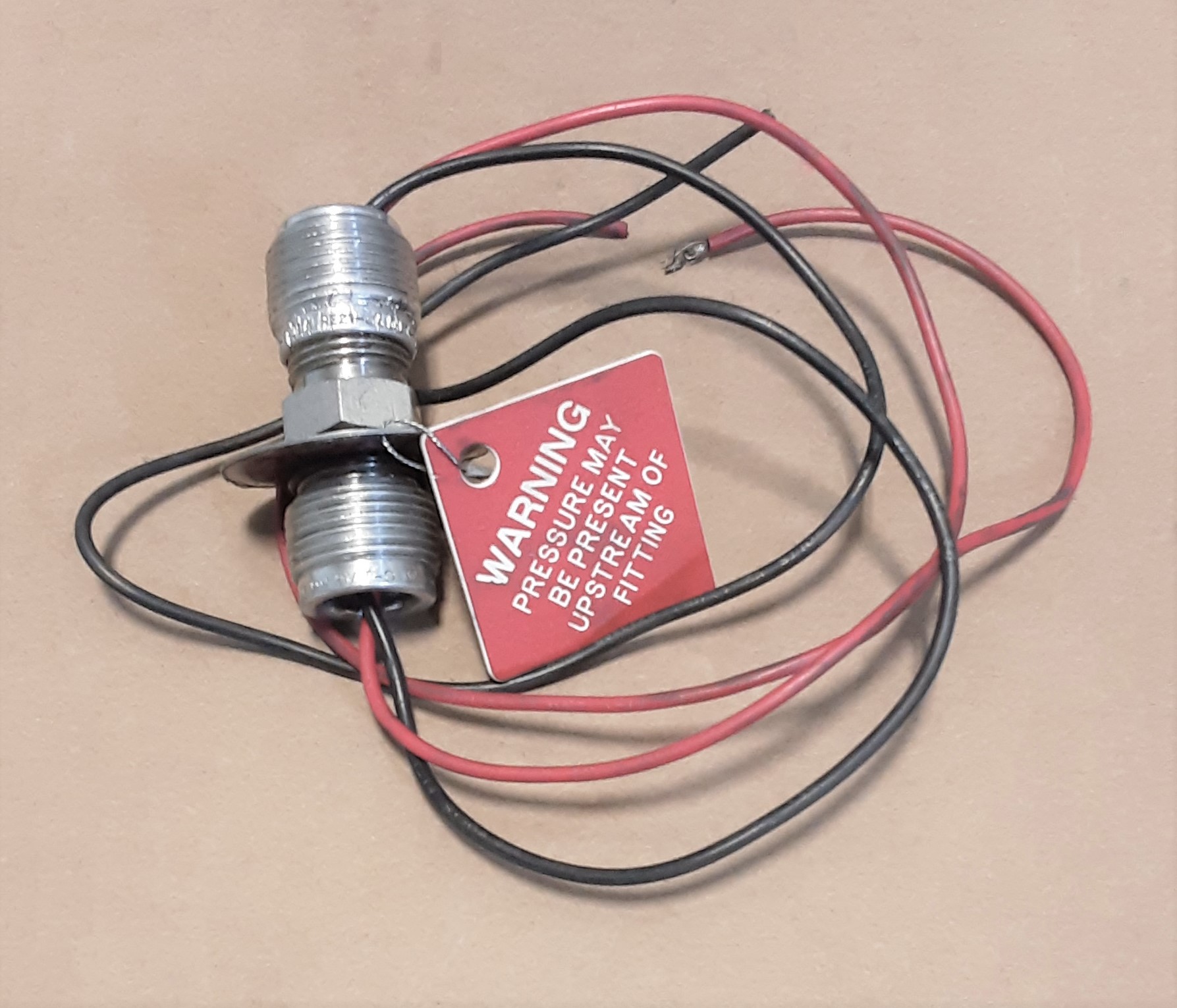 2 WIRE FEED THRU ELECTRIC CONNECTOR - Control Tech