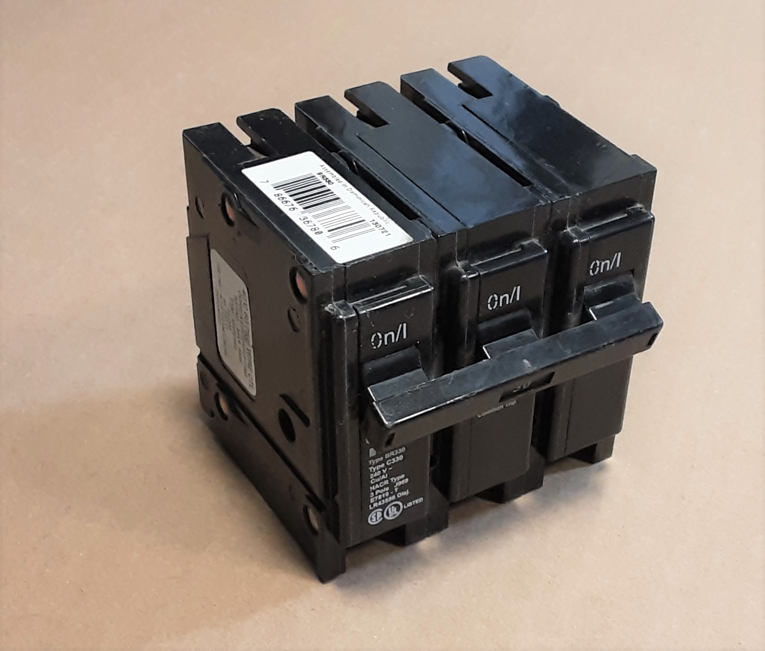 3P-240V-30A-CB BREAKER - Control Tech