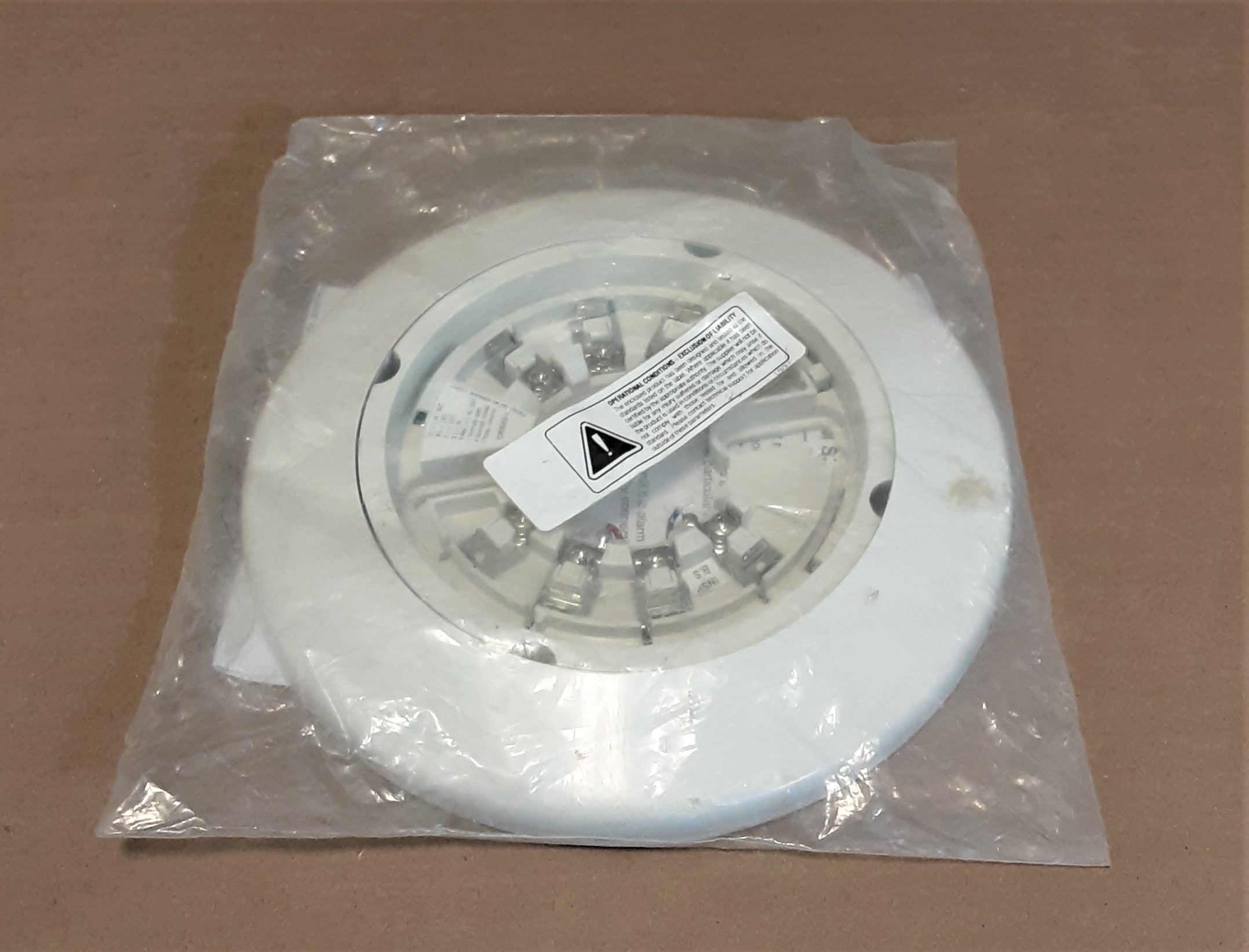 RELAY WIRING BASE W/TERMINAL - Control Tech